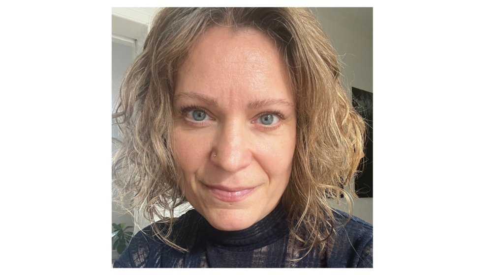 Det så du ikke i ’Kvindefængslet’: ”Her kan de lade facaderne falde ...